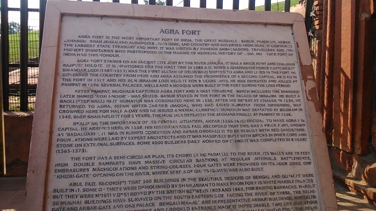 Who built the Agra Fort? ASI doesn't know - India Today